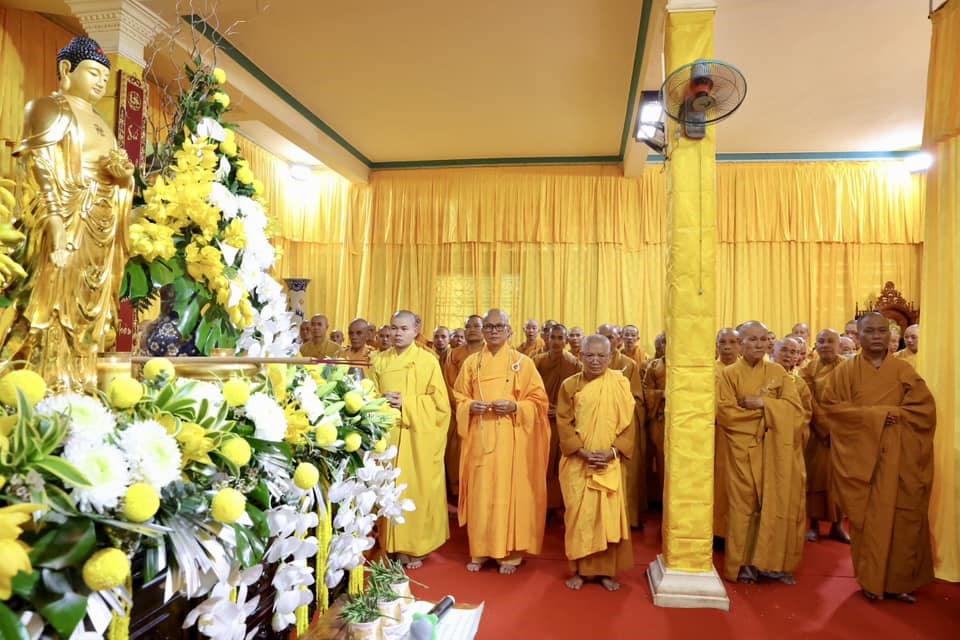 Lễ nhập kim quan Trưởng lão Hòa thượng Thích Giác Quang